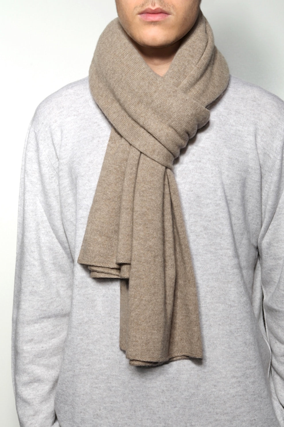 100% CASHMERE SOLID FOAMING SHAWL. 12079/17 – Richard Grand Cashmere